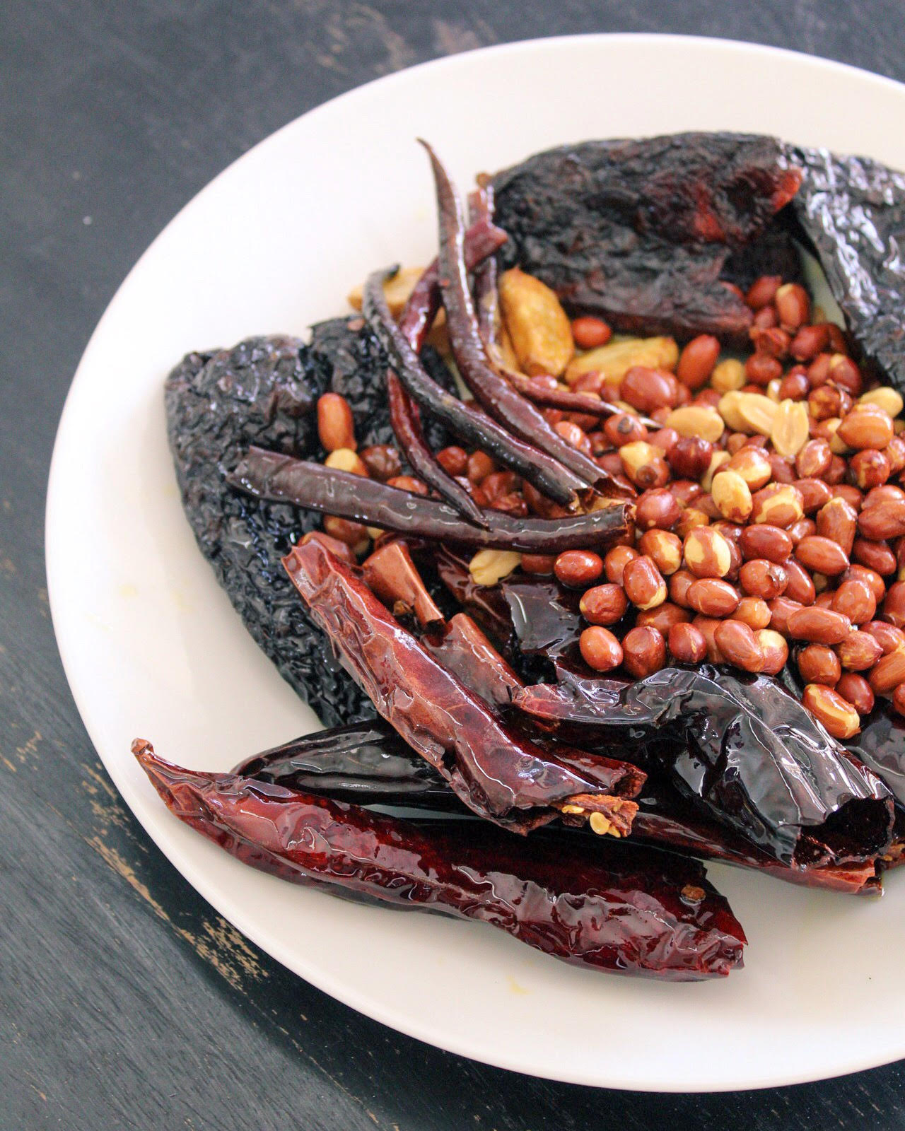Roasty, Nutty: Salsa Macha - Chiles and Smoke