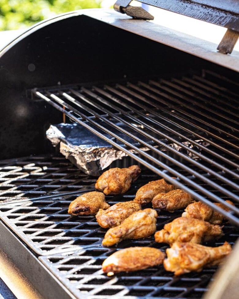 Spicy Garlic Confit Chicken Wings - Chiles and Smoke