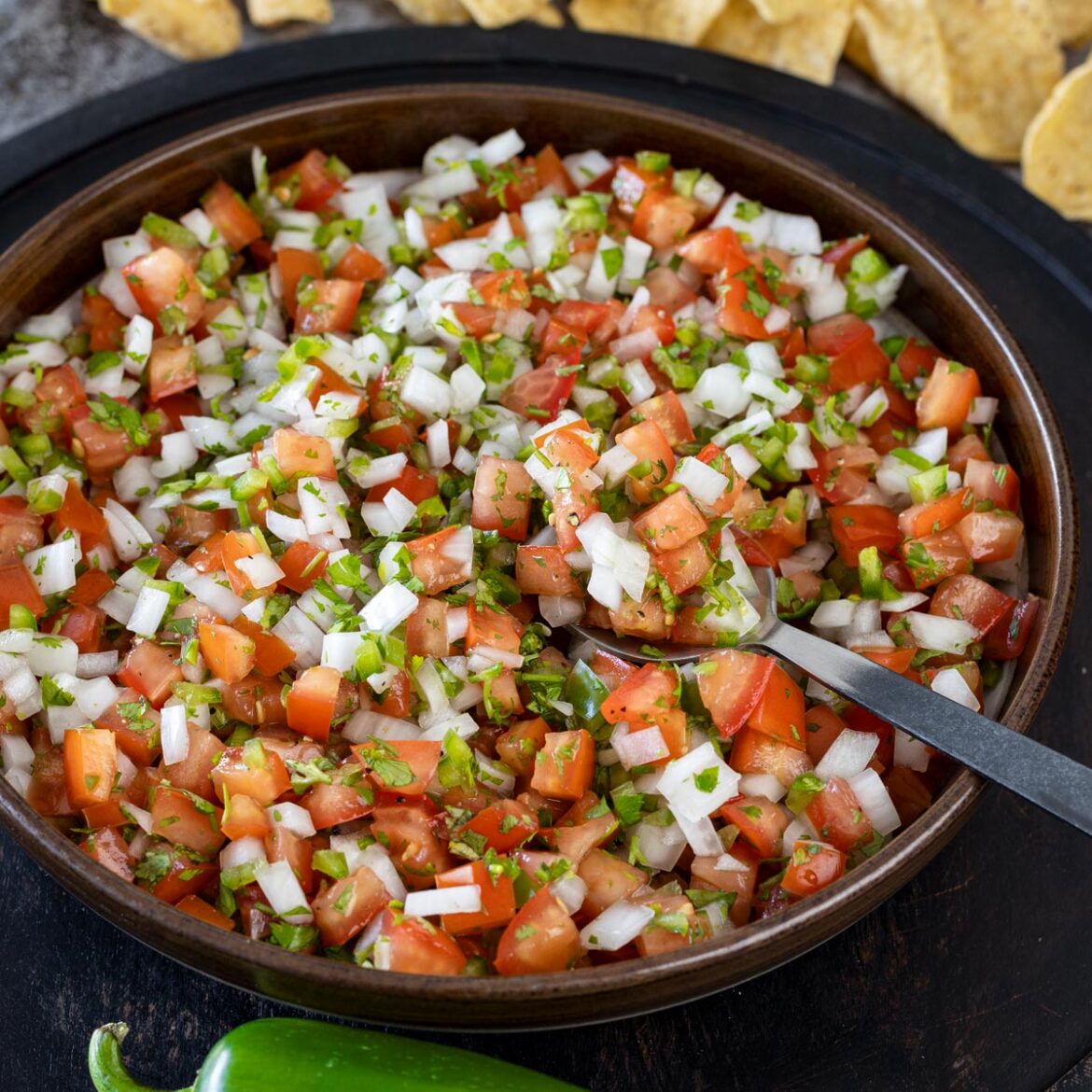 Fresh Pico De Gallo - Chiles and Smoke