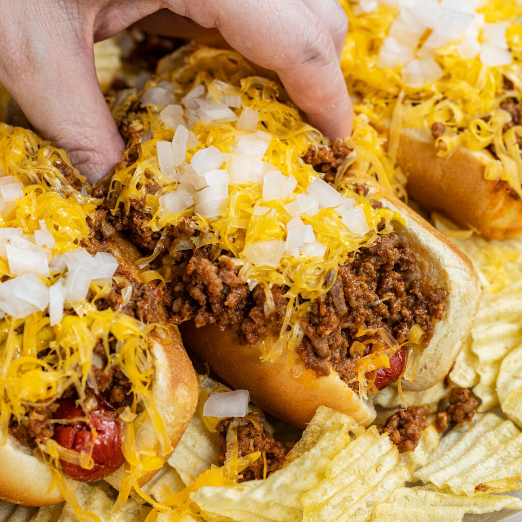 Chili Cheese Hot Dogs - Chiles and Smoke